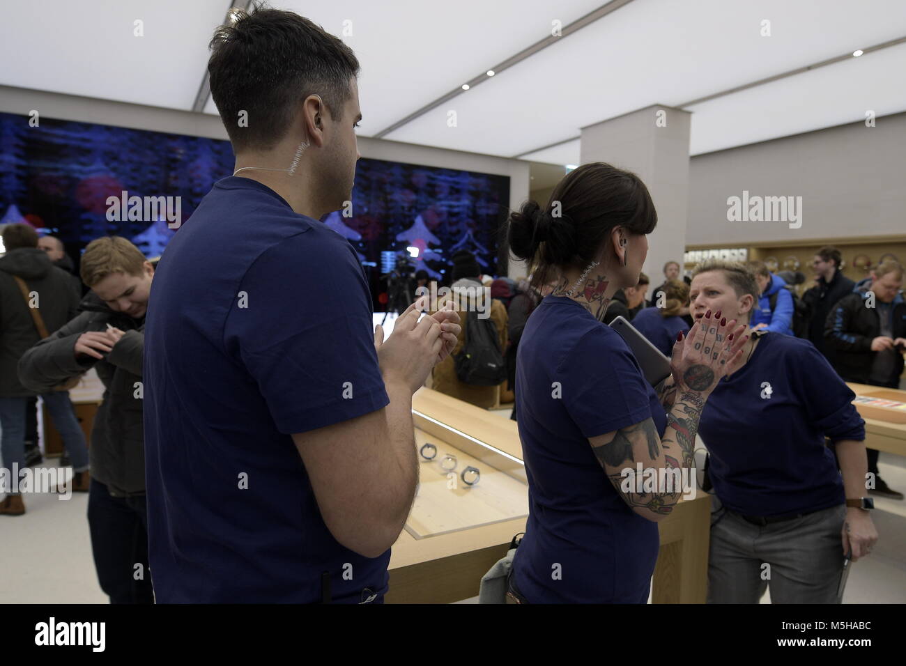 February 24, 2018. Vienna, Austria. This Saturday, the Apple Store in ...