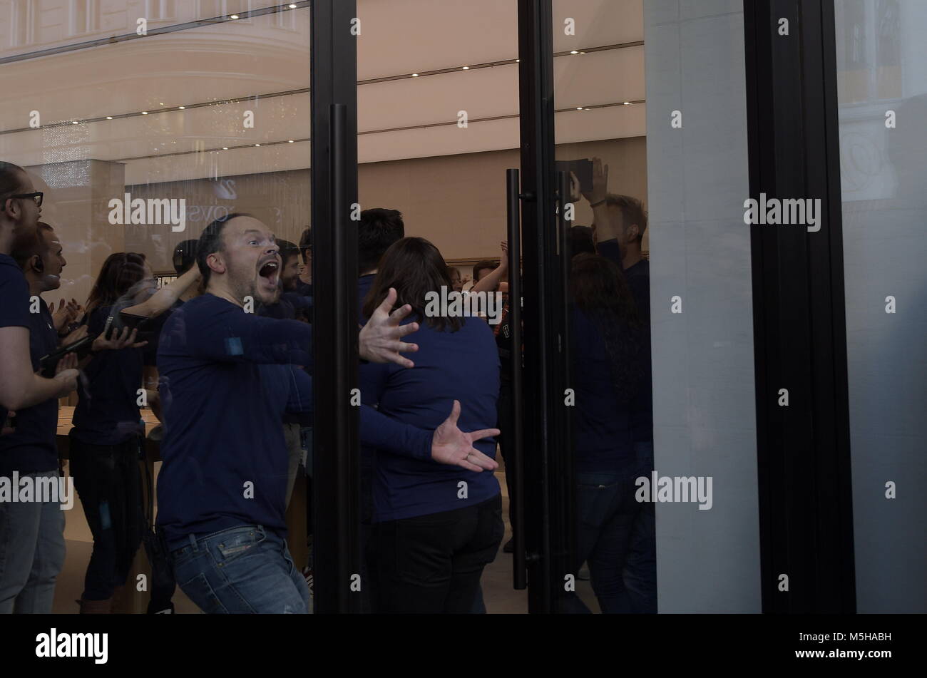 February 24, 2018. Vienna, Austria. This Saturday, the Apple Store in ...