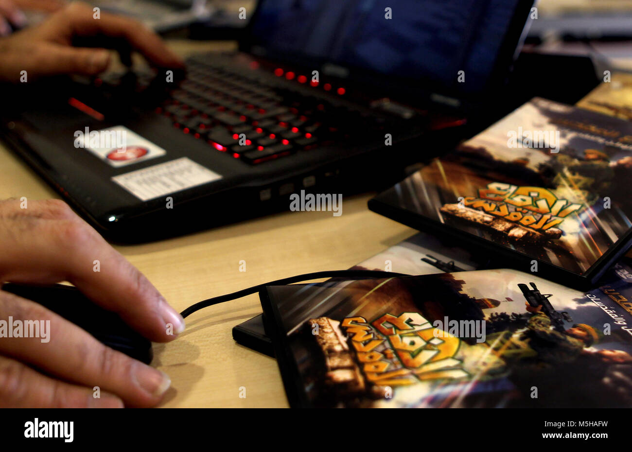 Isis member hi-res stock photography and images - Alamy