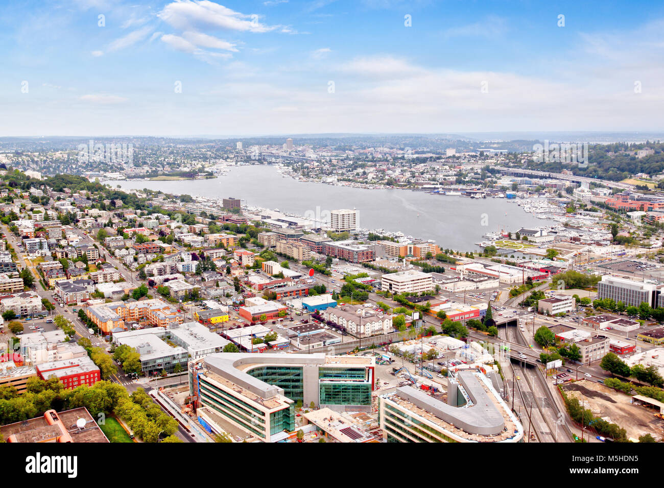 Strip malls hi-res stock photography and images - Alamy
