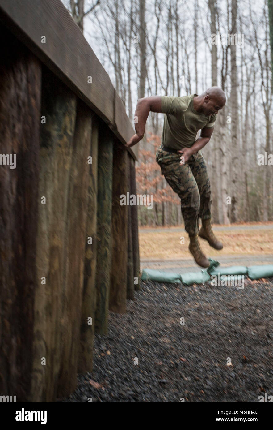 A student of the Force Fitness Instructor (FFI) Course navigates the O ...