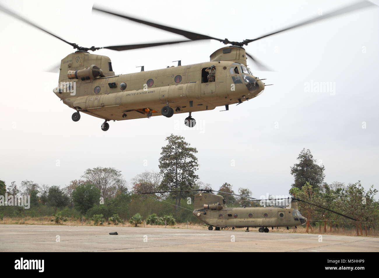 Soldiers 1st battalion 25th hi-res stock photography and images - Alamy