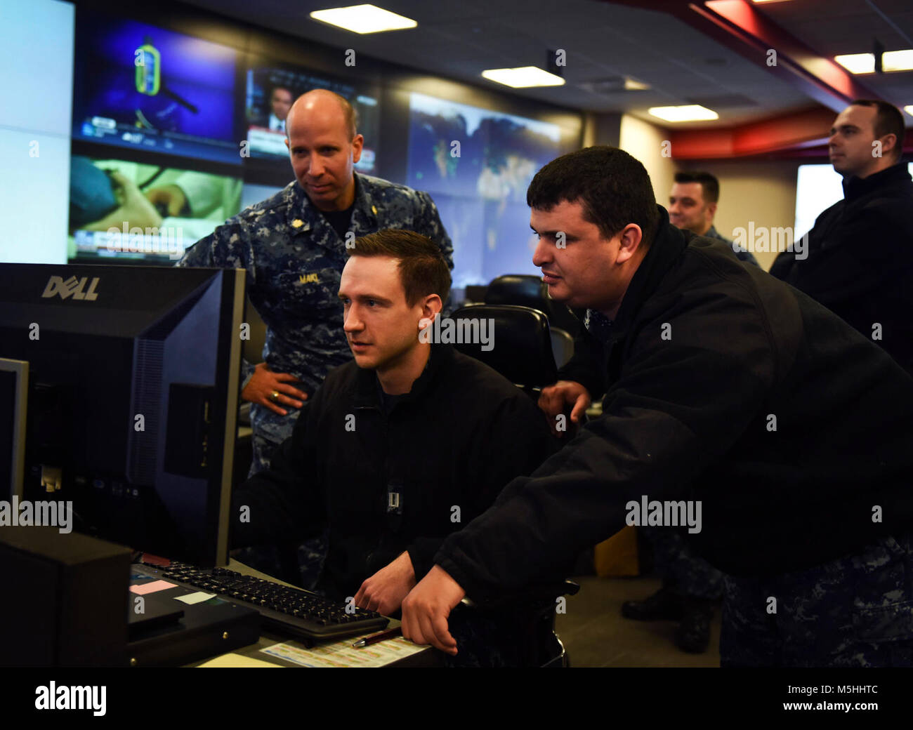 FORT GEORGE G. MEADE, Md. (Dec. 14, 2017) Sailors stand watch in the ...