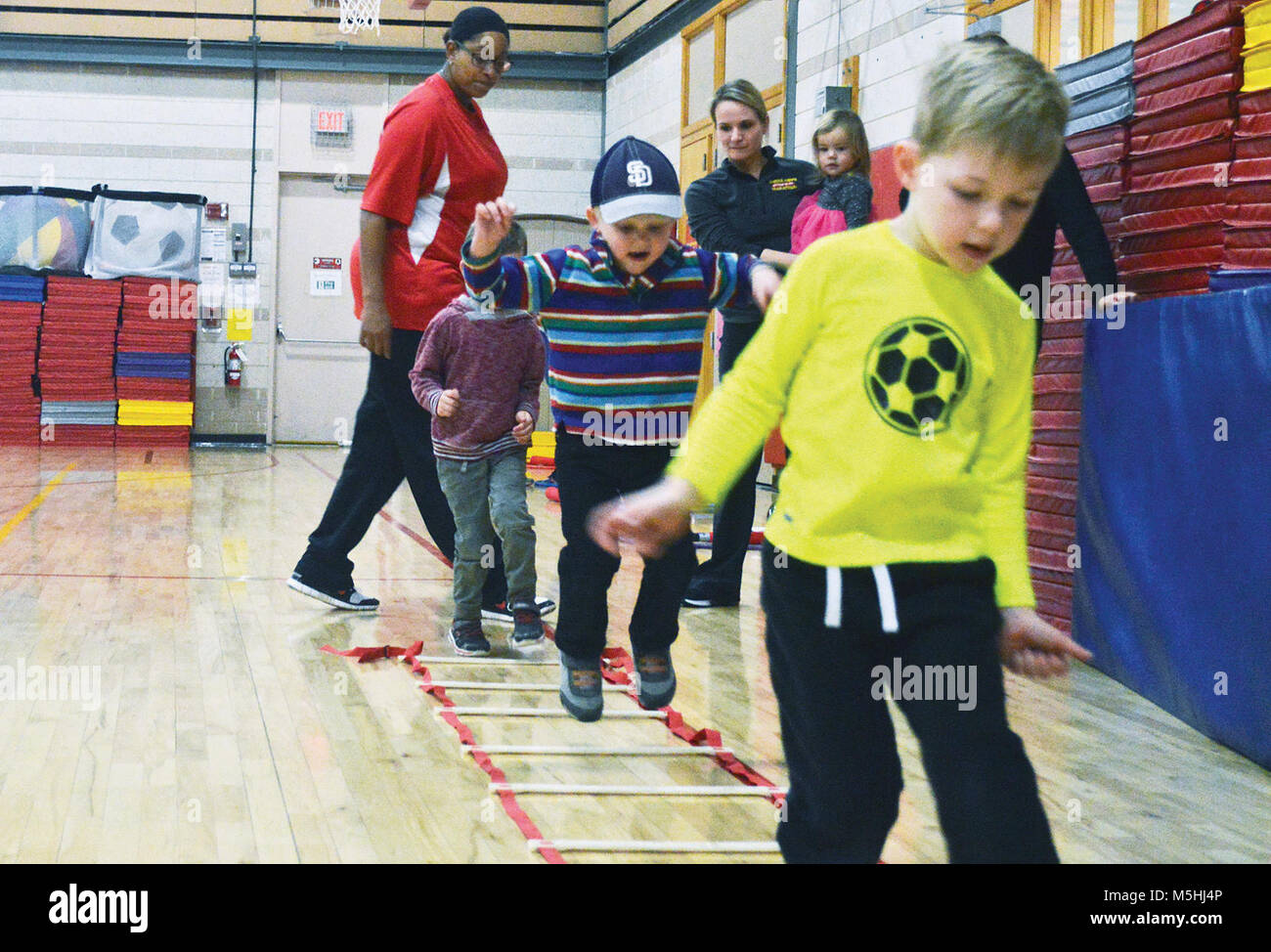 Agility drills hi-res stock photography and images - Alamy