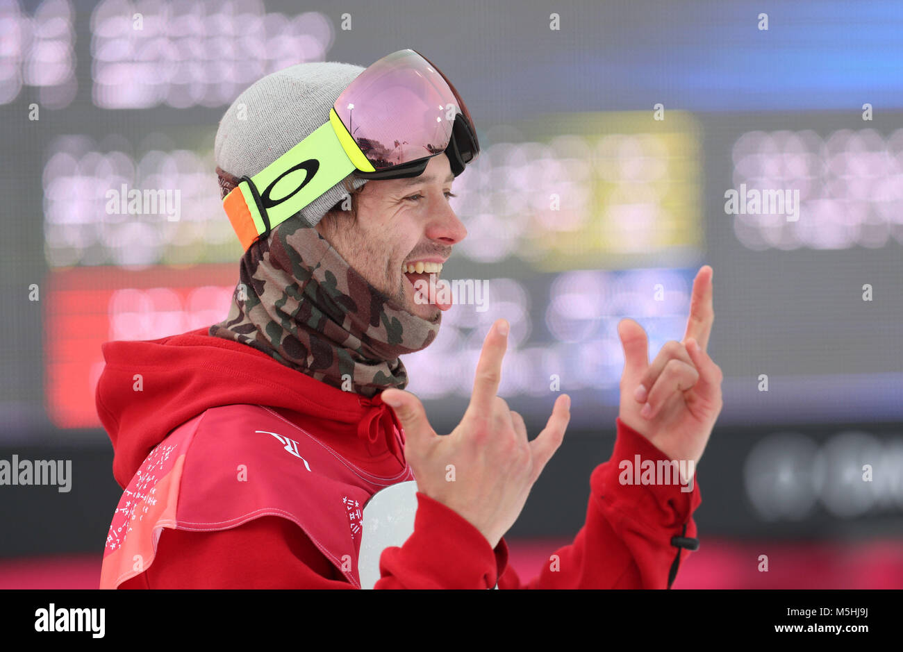 Great Britain's Billy Morgan celebrates a bronze medal in the Men's ...