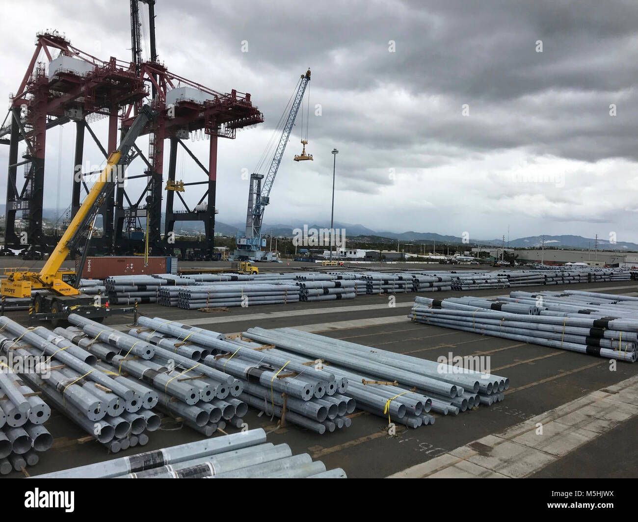 Task force power restoration hi-res stock photography and images - Alamy