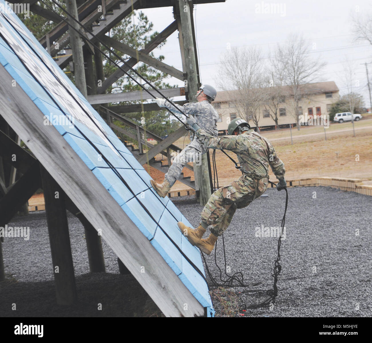 Air assault school hi-res stock photography and images - Alamy