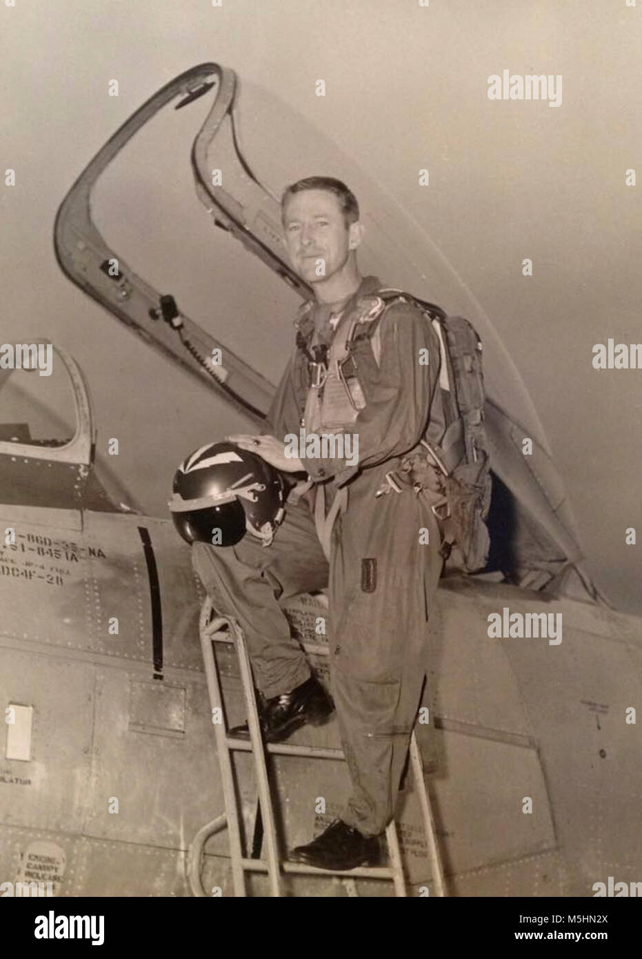 Retired U.S. Air Force Maj. Charles Carter, Jr. F-86 Sabre pilot, poses ...