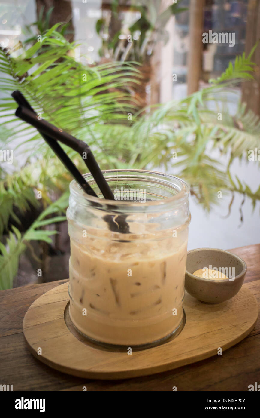 Iced chocolate cookie mocha hi-res stock photography and images - Alamy