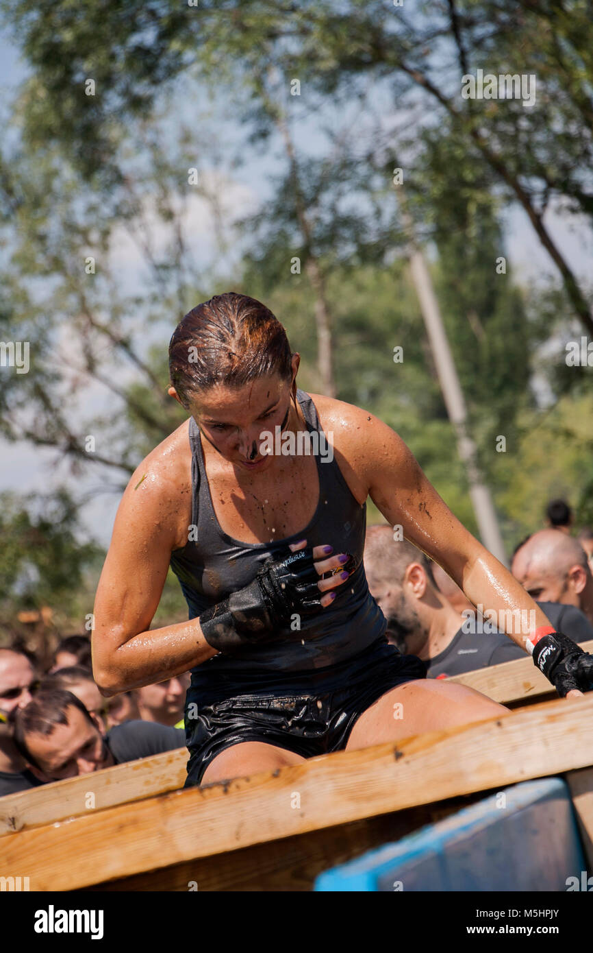 Physical courage hi-res stock photography and images - Alamy