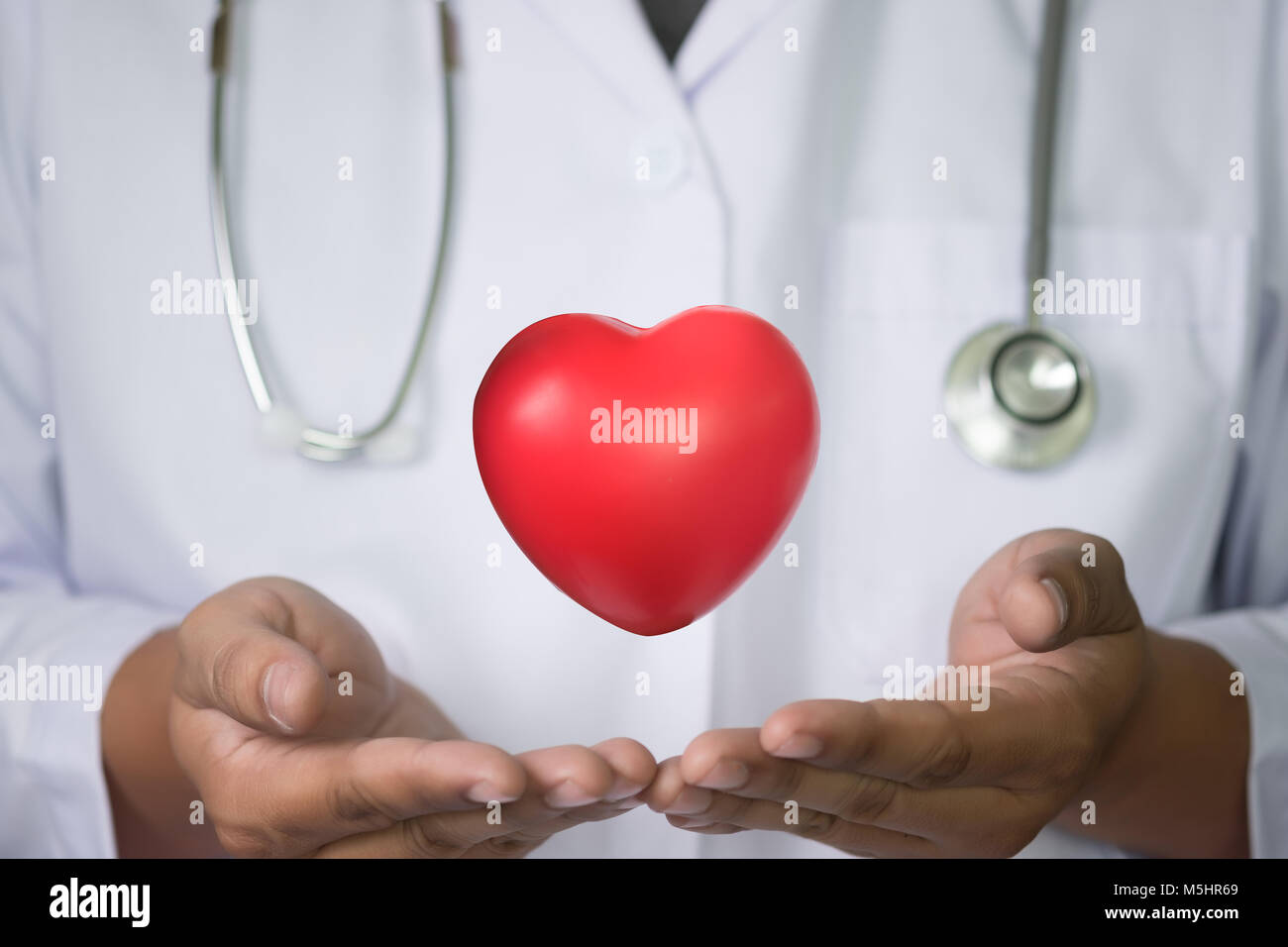 Medicine doctor red heart medicine pharmacy vmedical technology network ...
