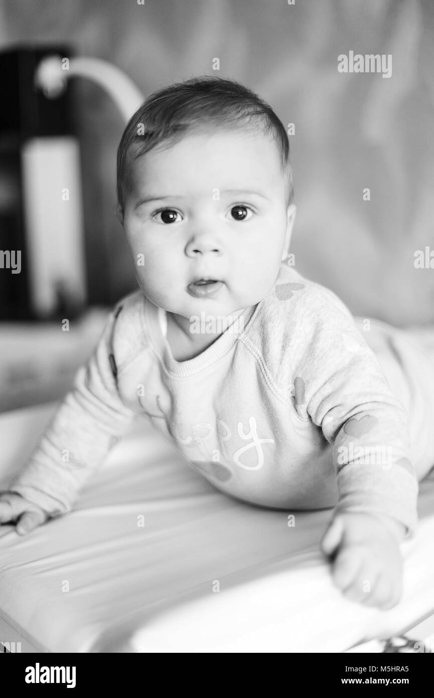 Boy without clothes hi-res stock photography and images - Alamy