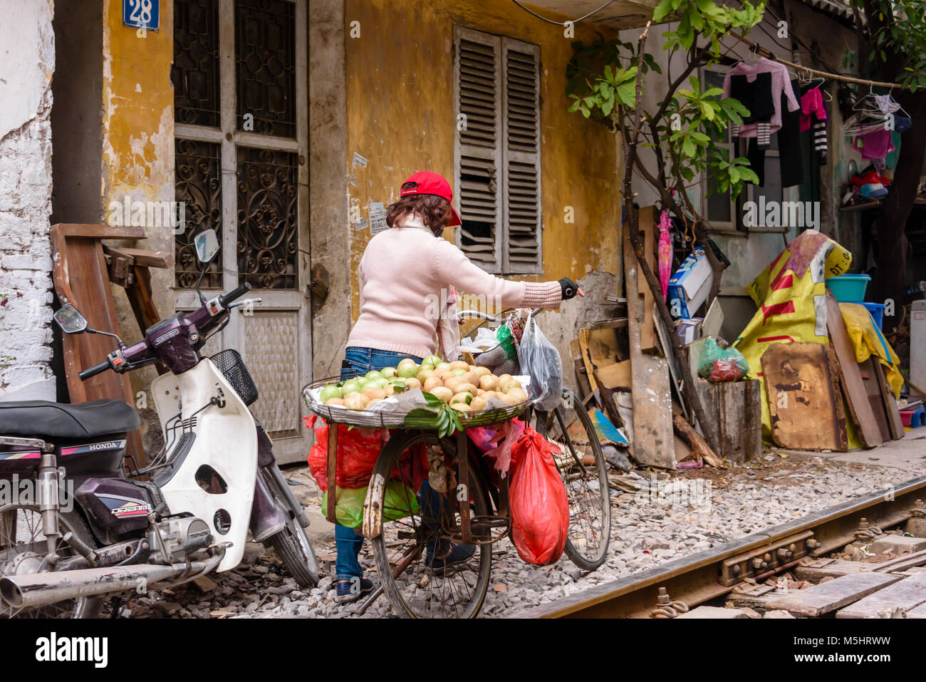 Trains railways hi-res stock photography and images - Alamy