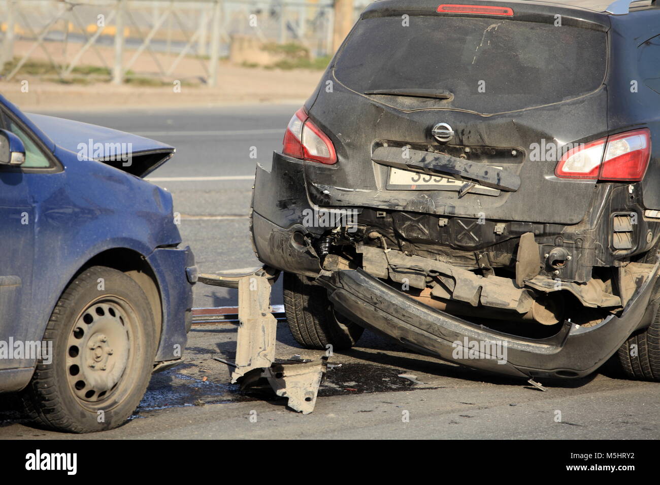 Accident involving two cars hi-res stock photography and images - Alamy