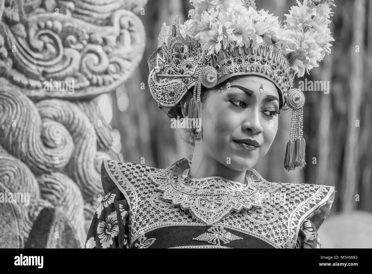 Portrait of a Balinese dancer in traditional attire BW, Dragon Bridge ...