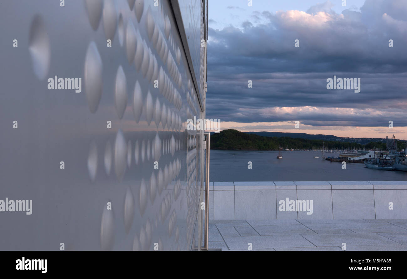 Stage tower of aluminium in a design by Løvaas & Wagle evoking old ...