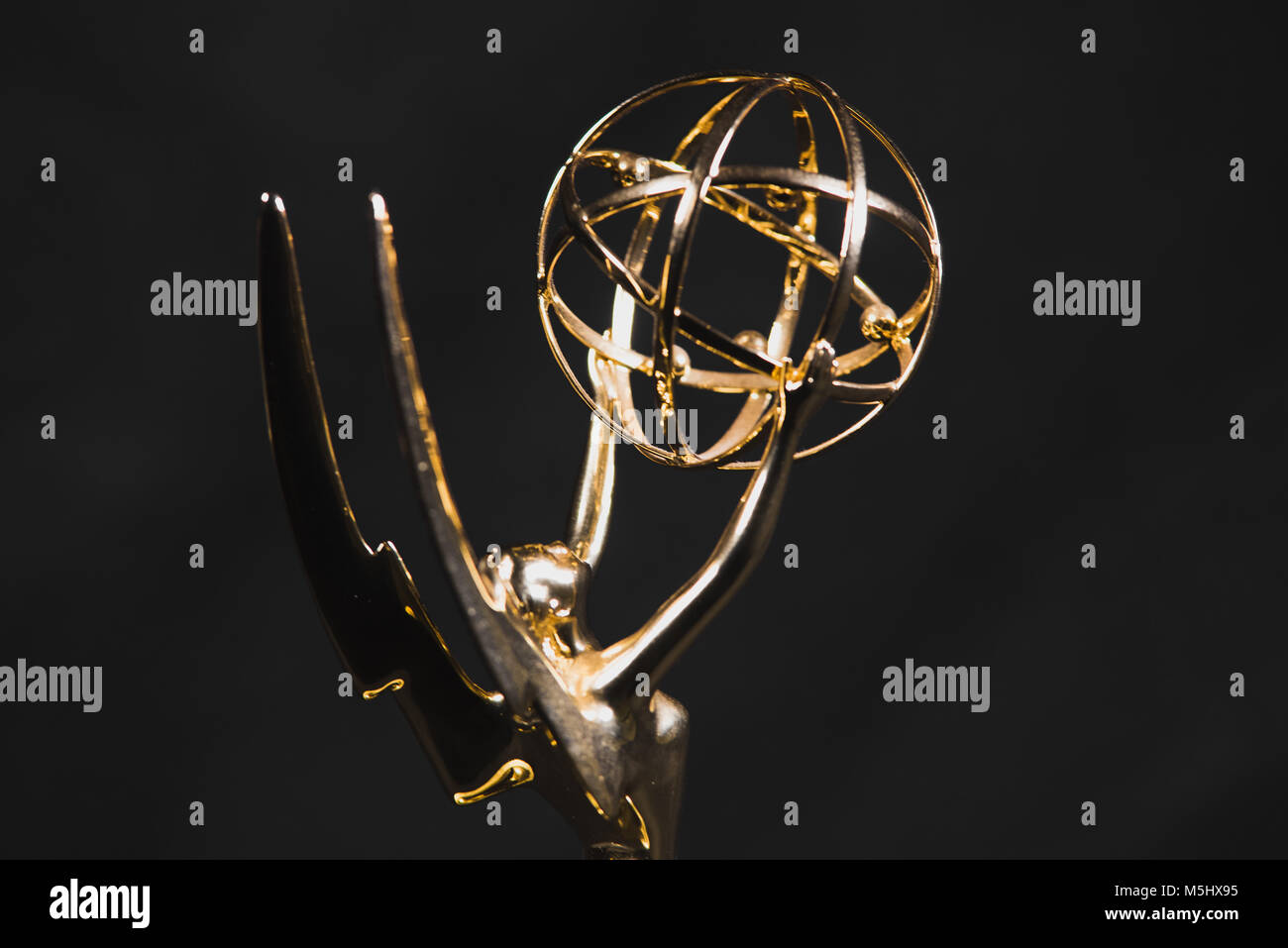 Emmys trophy hi-res stock photography and images - Alamy