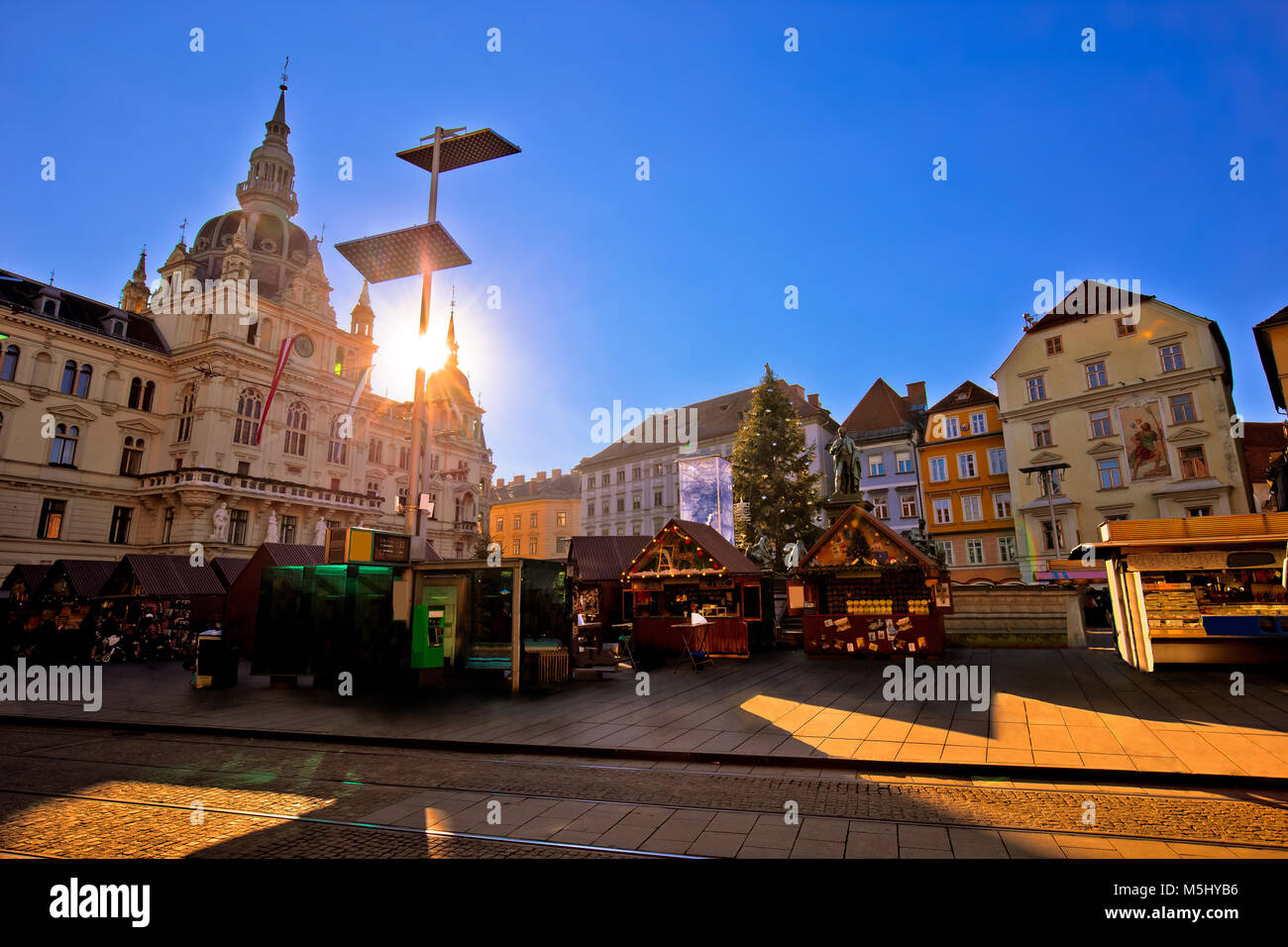 Graz hauptplatz hi-res stock photography and images - Alamy