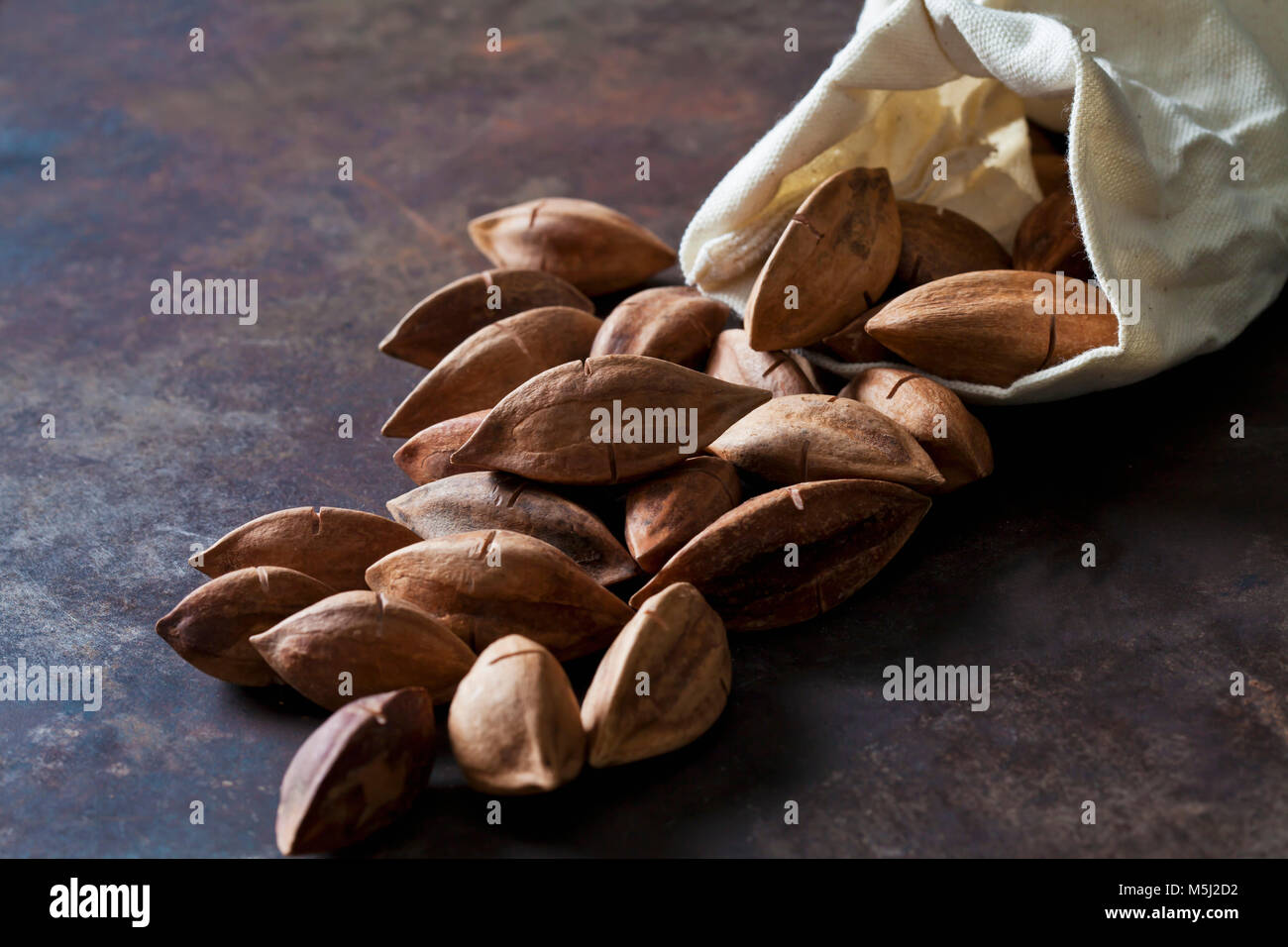 Pili nut hi-res stock photography and images - Alamy