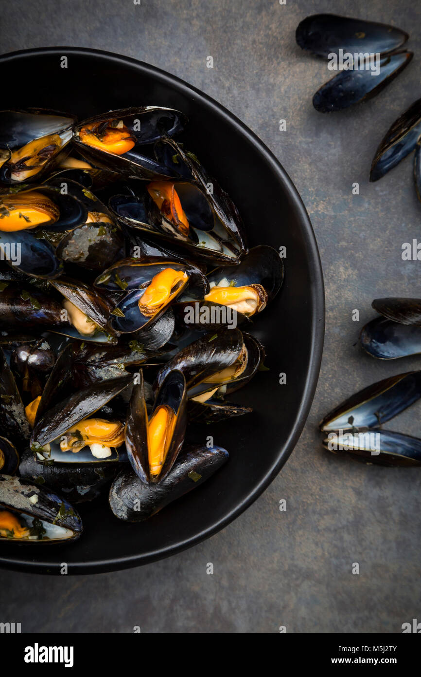 Organic mussels hi-res stock photography and images - Alamy