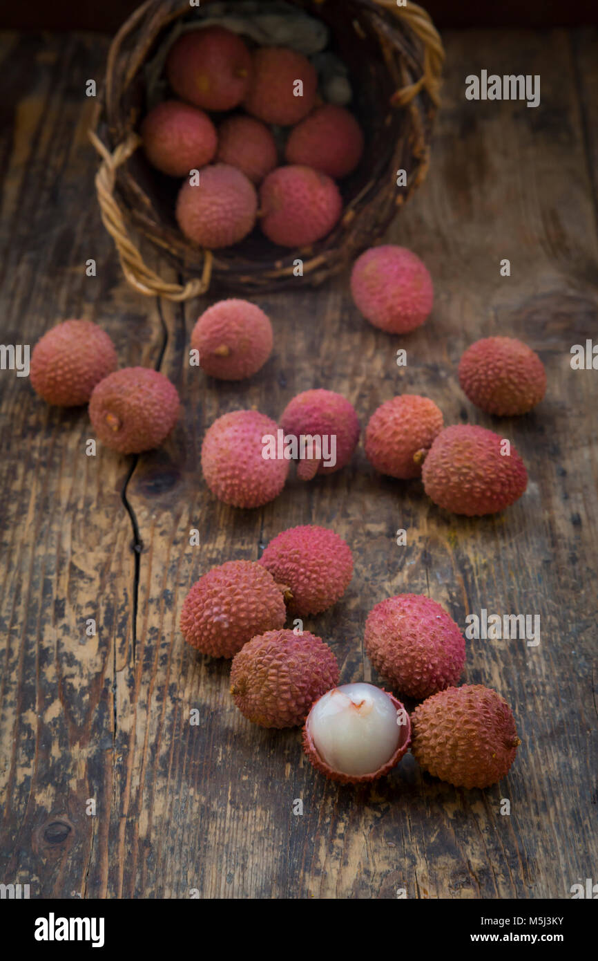 Lychee basket hi-res stock photography and images - Alamy