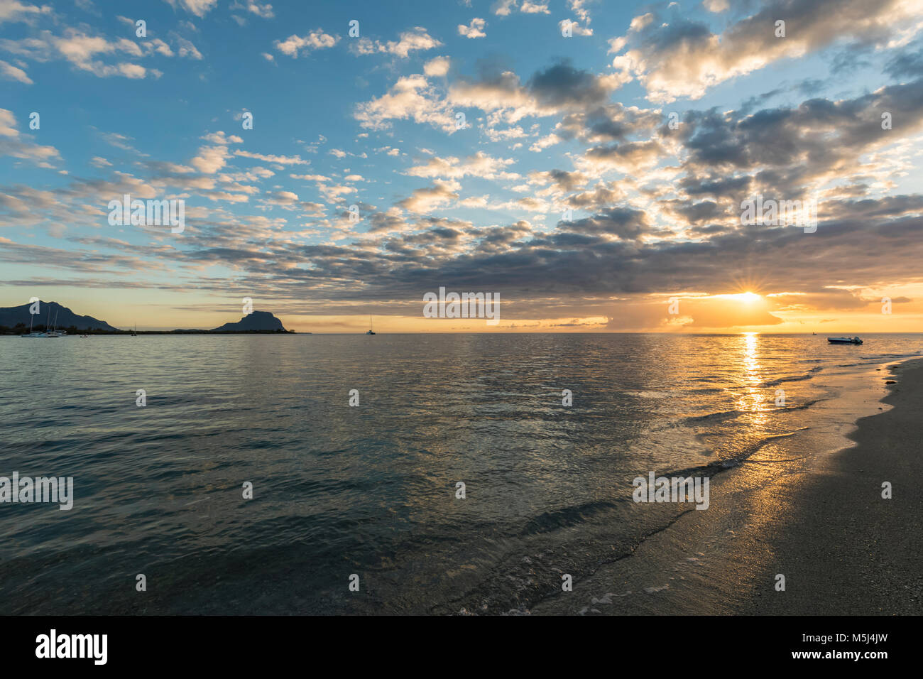 Mauritius, West Coast, Riviere Noire, Le Morne Brabant, sunset Stock ...