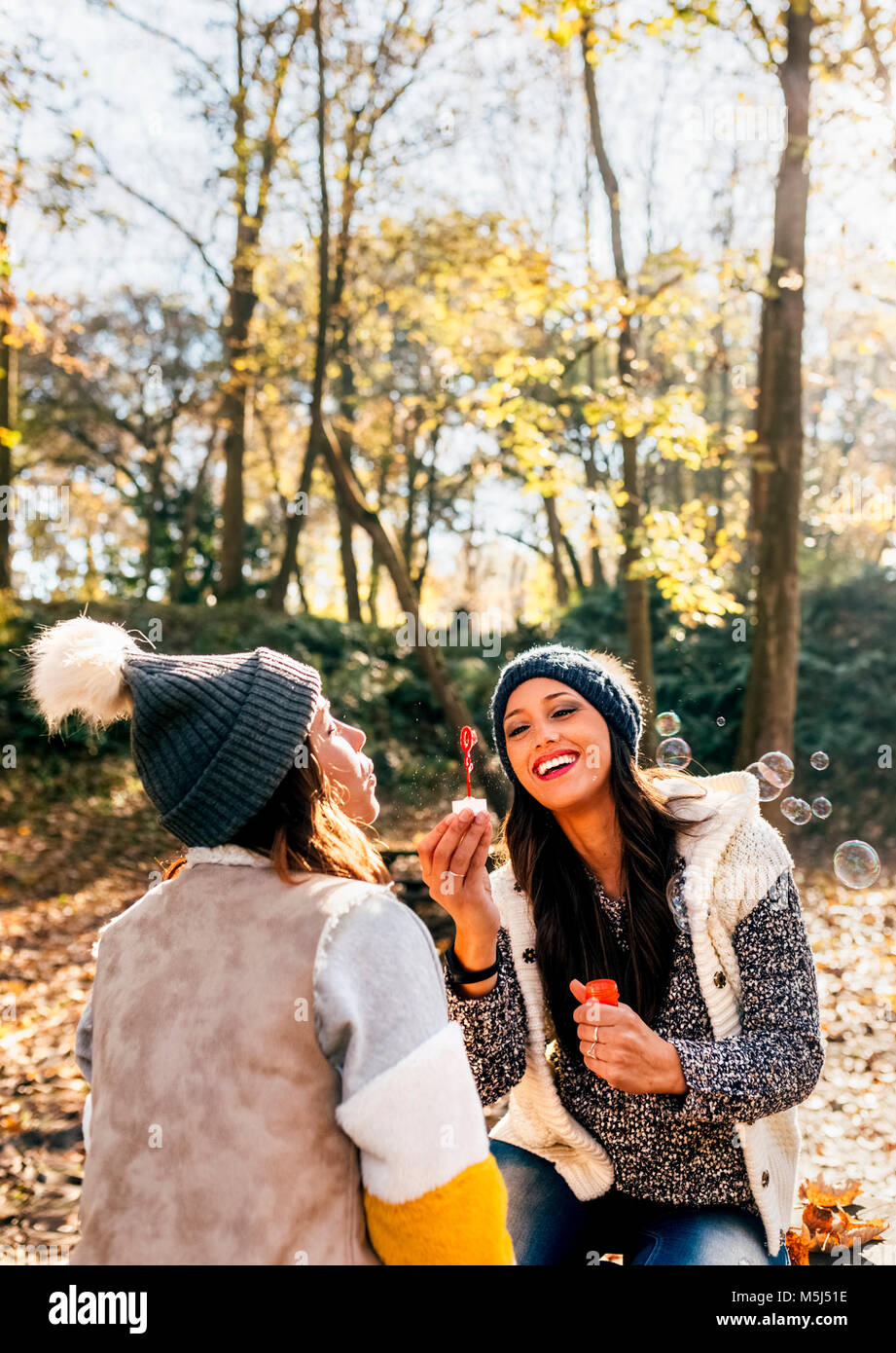 Beautiful women having fun hi-res stock photography and images - Alamy