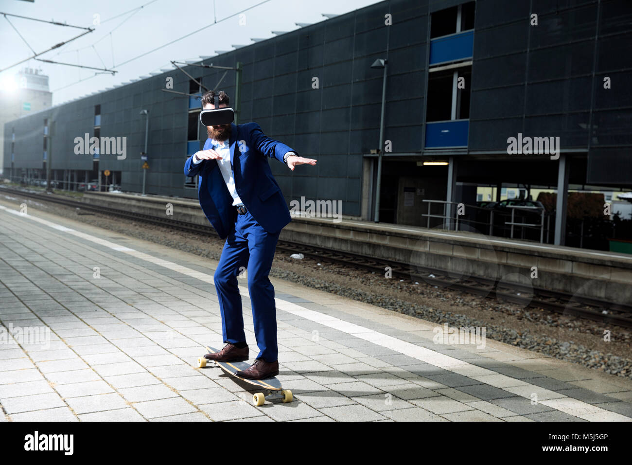 Cyber station hi-res stock photography and images - Alamy