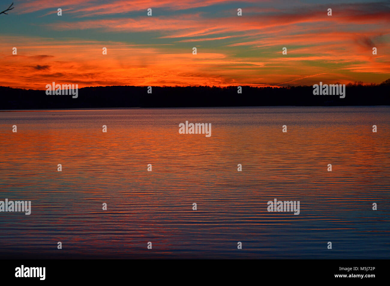 Sunset colors of rainbow hi-res stock photography and images - Alamy