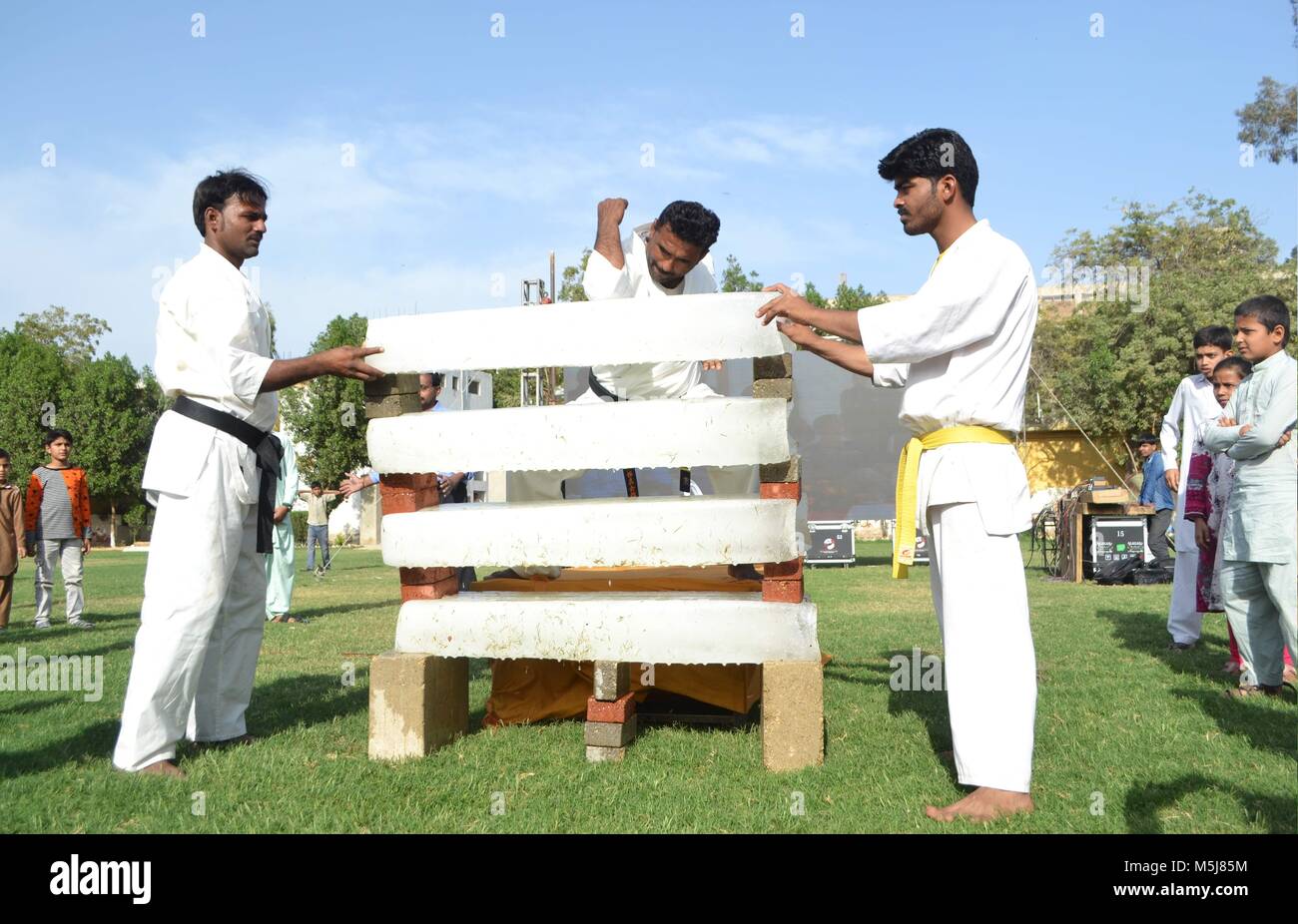 Karate break bricks hi-res stock photography and images - Alamy