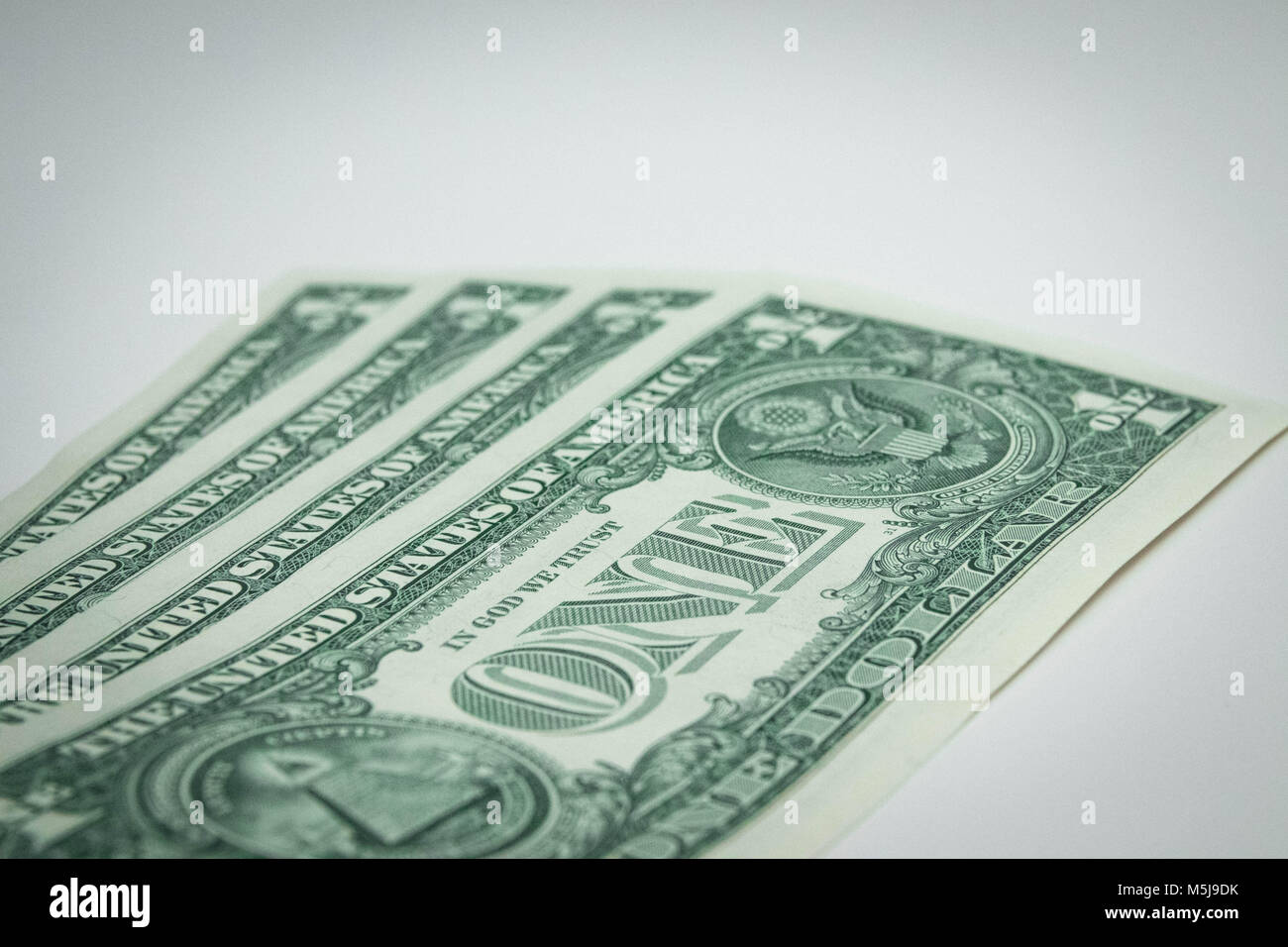 One paper dollar bill hi-res stock photography and images - Alamy
