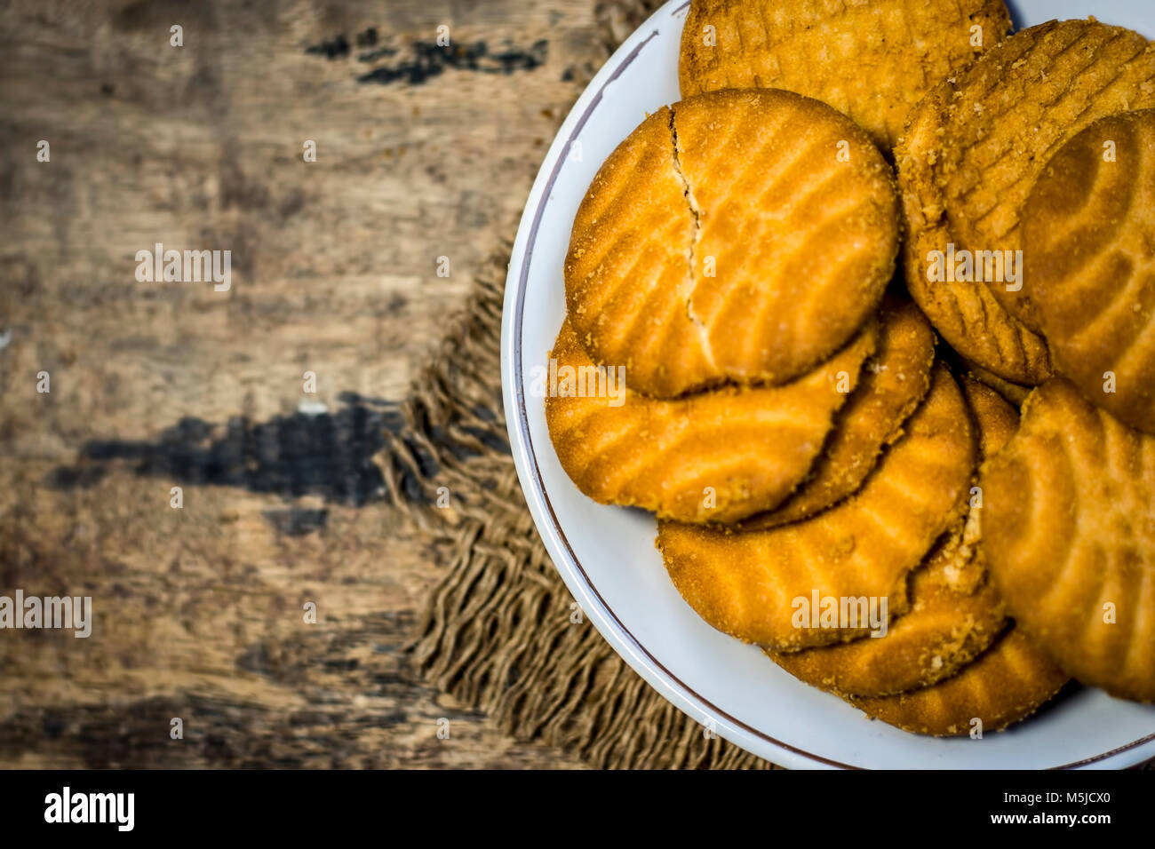 Home made freshly baked Biscuits in a glass plate Stock Photo - Alamy