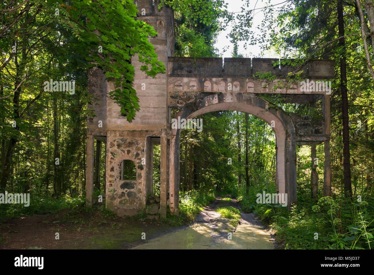 Crash gates hi-res stock photography and images - Alamy