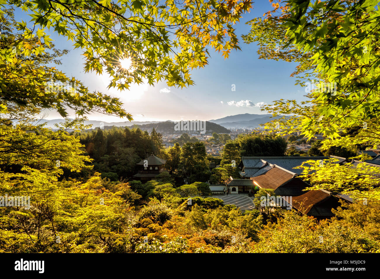 Beautiful japanese temples hi-res stock photography and images - Alamy