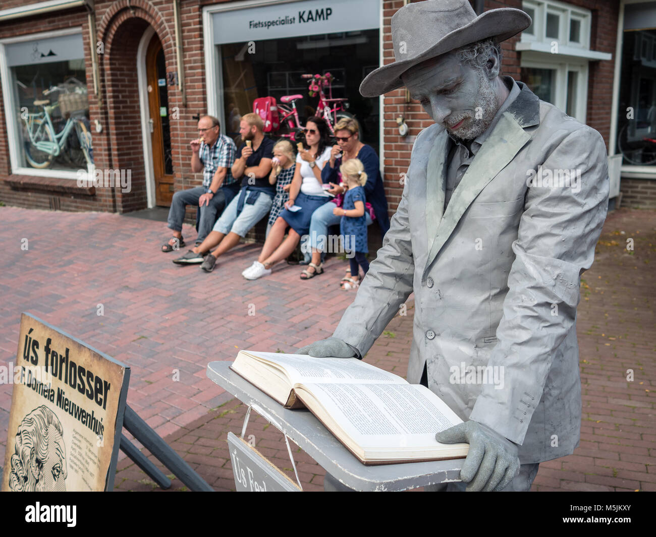 The Living Statues Festival was celebrated in the Dutch village of ...