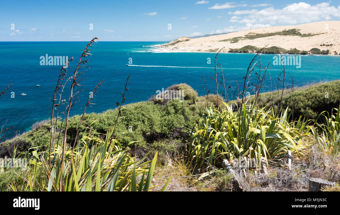 Uru island hi-res stock photography and images - Alamy