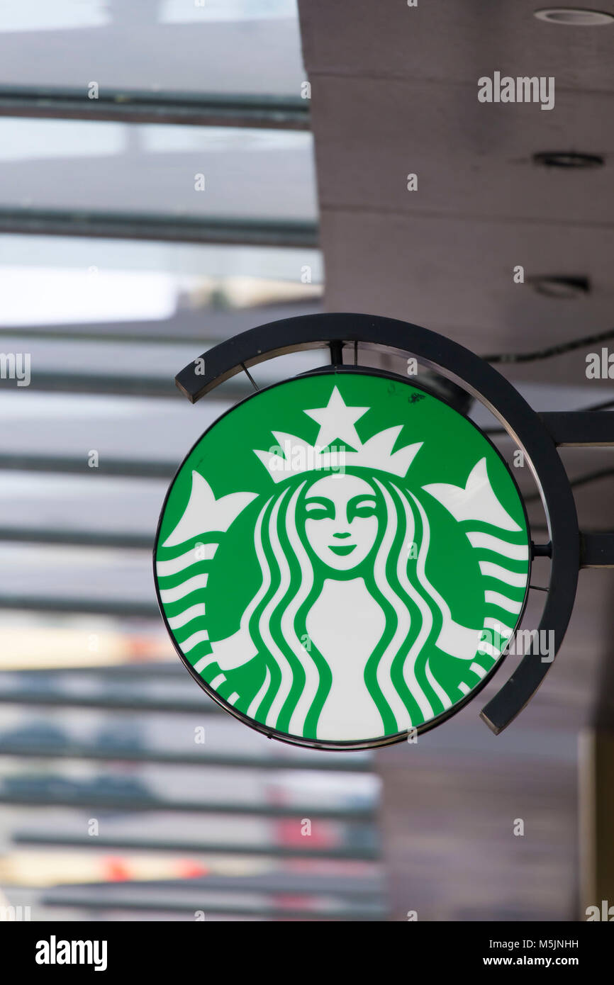 starbucks coffee shop sign logo Stock Photo - Alamy