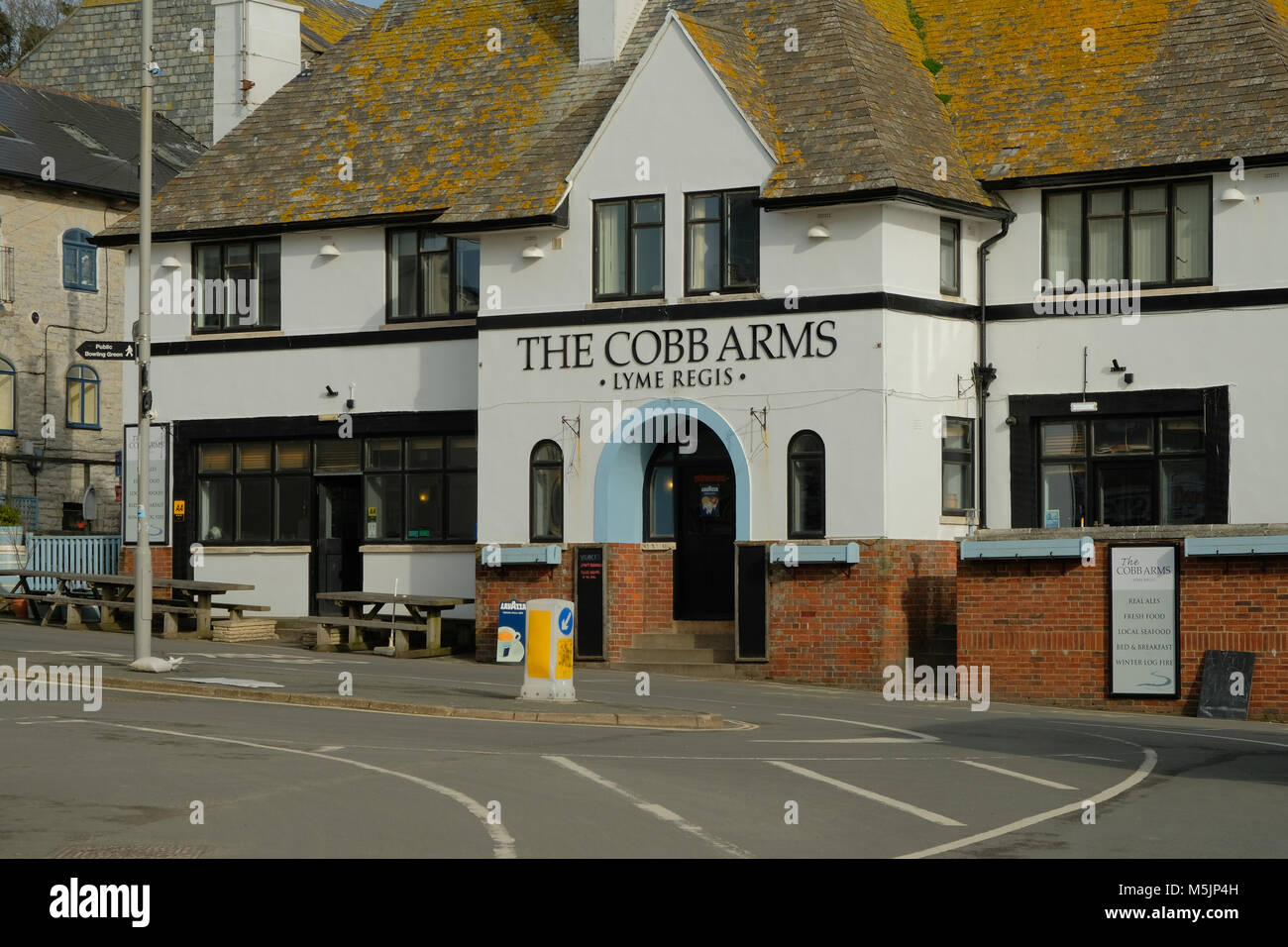Cobb arms lyme regis hi-res stock photography and images - Alamy