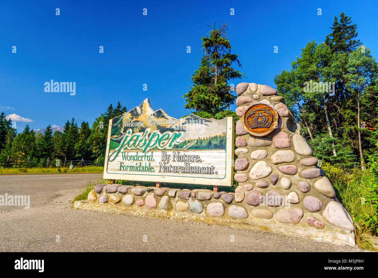 Jasper canada town hi-res stock photography and images - Alamy