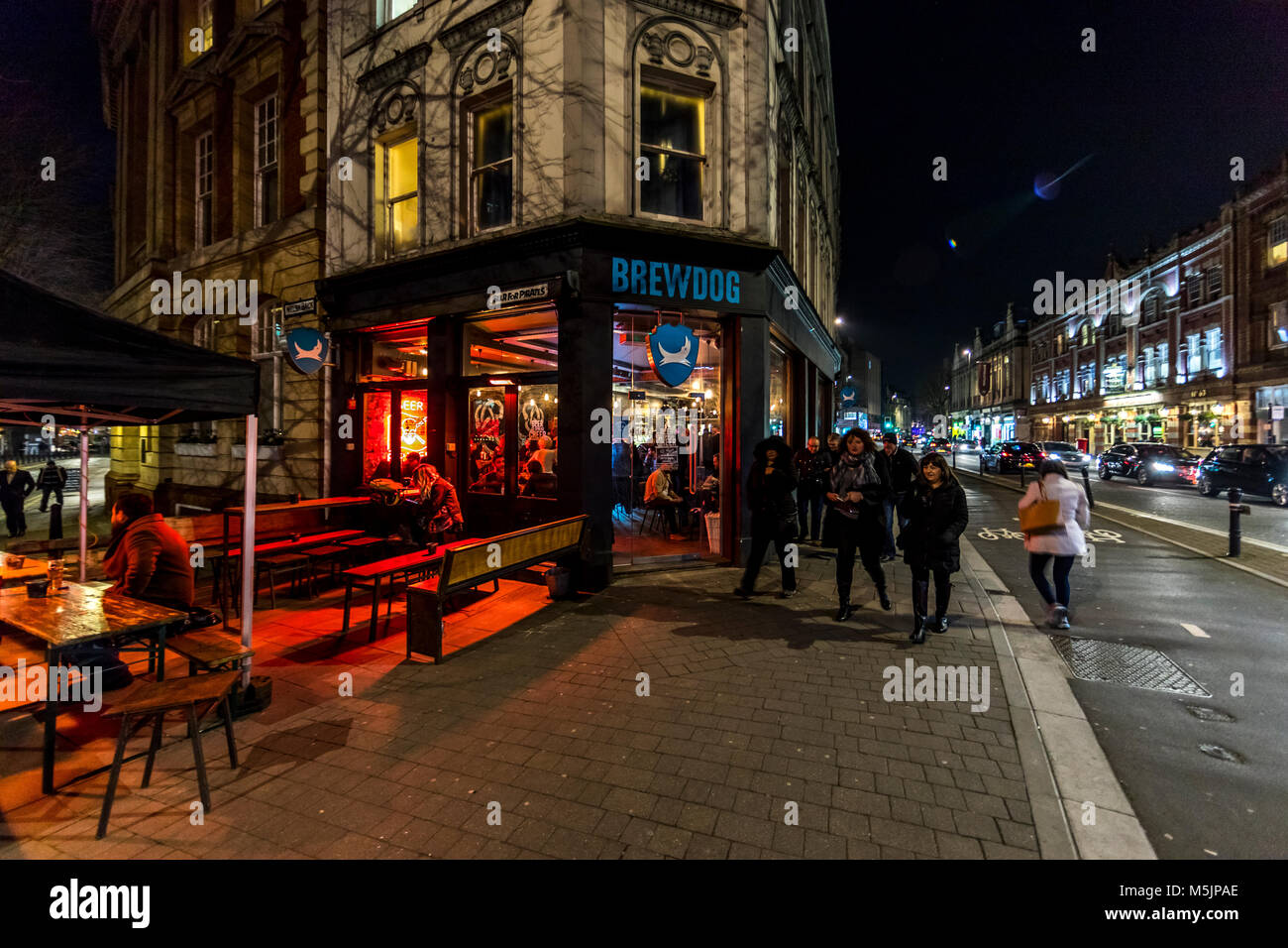 Welsh brewery pub hi-res stock photography and images - Alamy