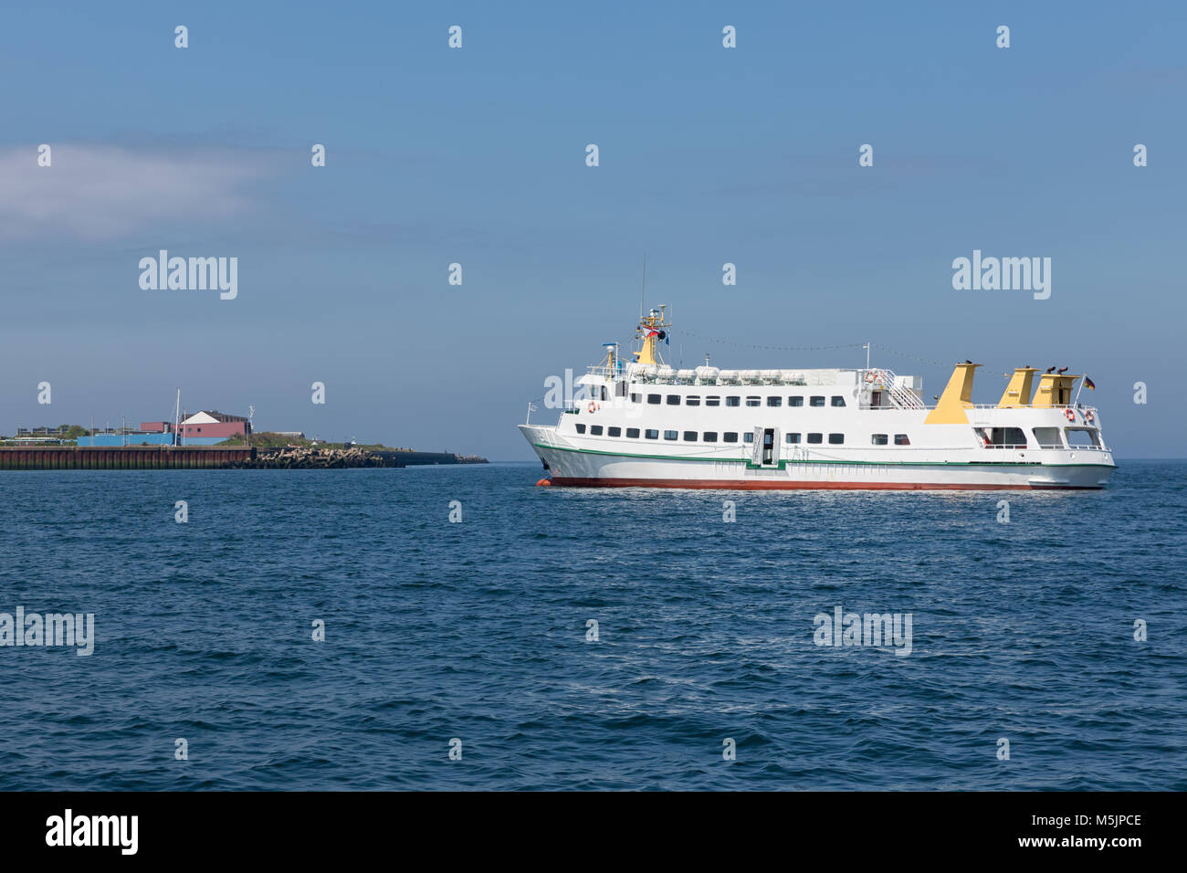 Helgoland ferry ship boat hi-res stock photography and images - Alamy
