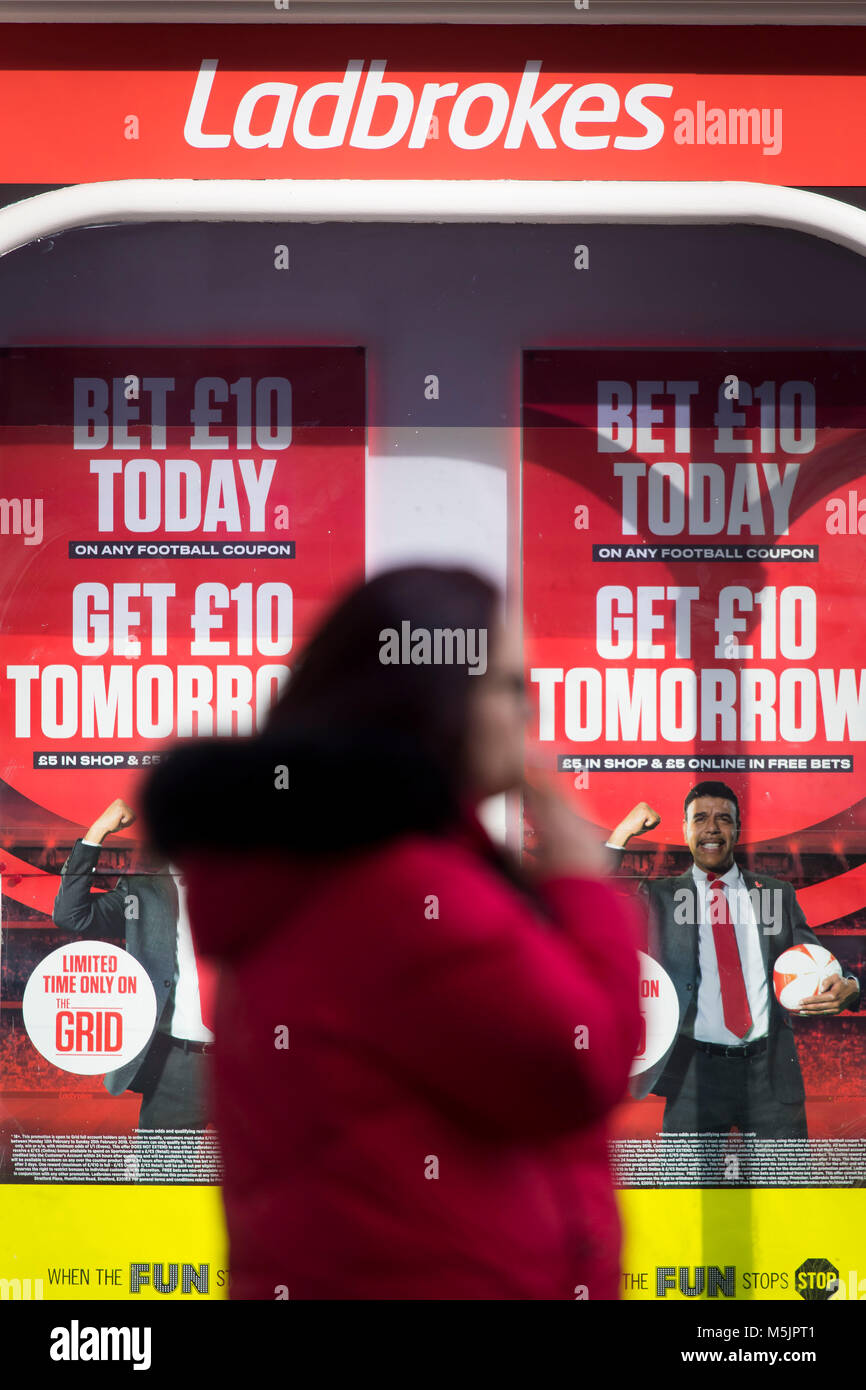 Ladbrokes logo hi-res stock photography and images - Alamy