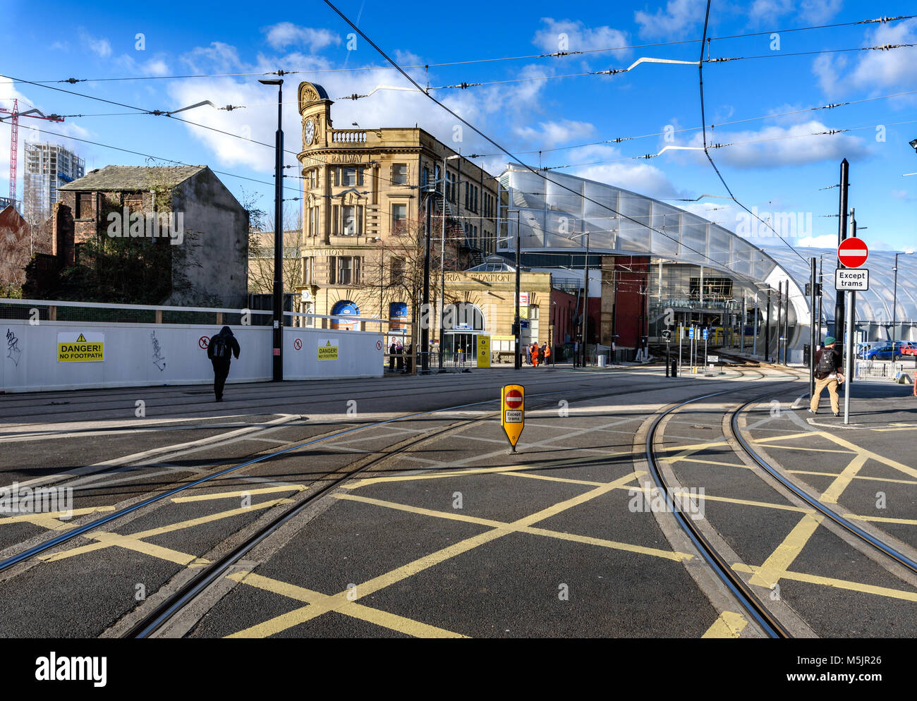 Metrolink tram at victoria station hi-res stock photography and images ...