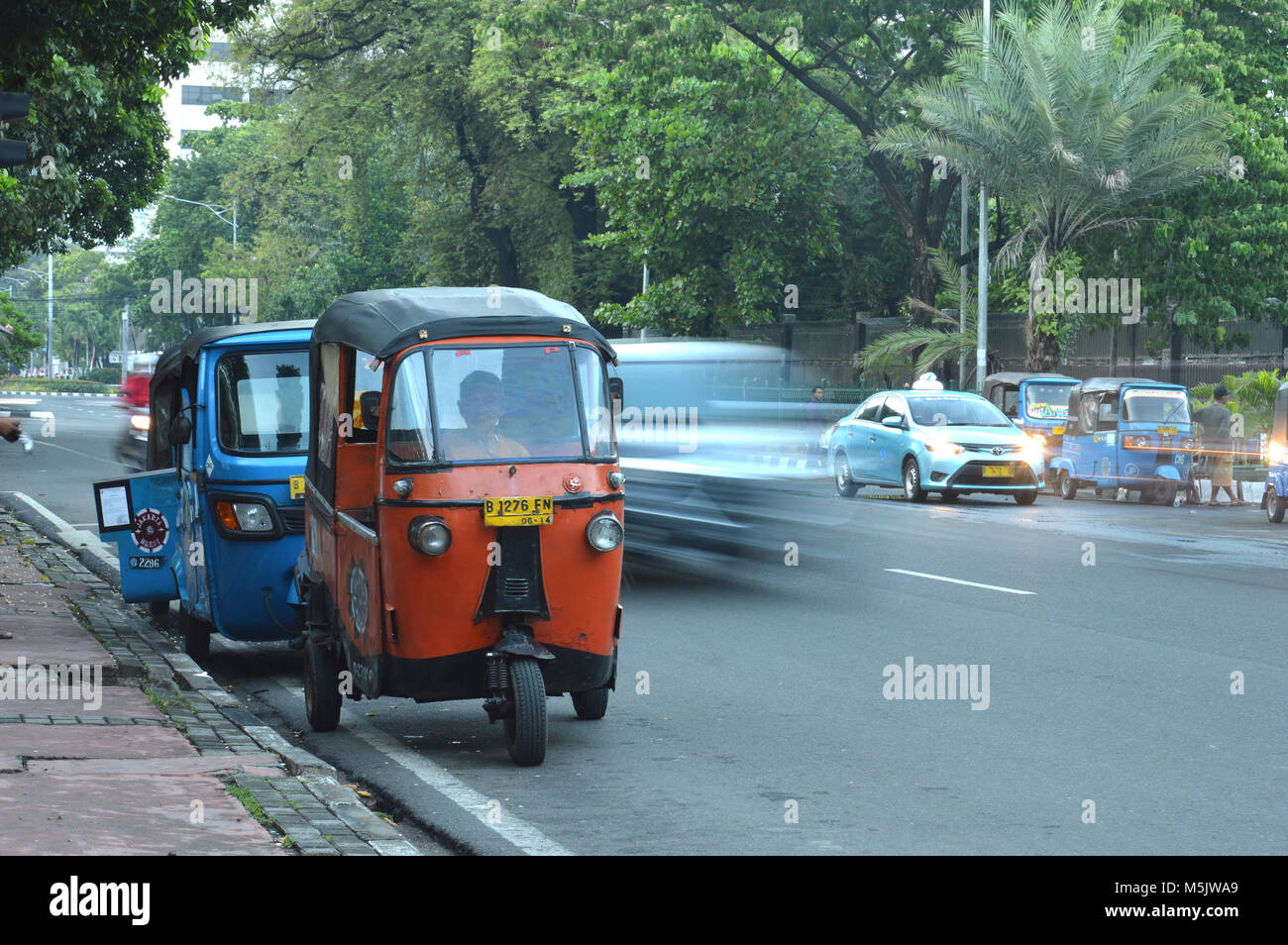 Bemo indonesia hi-res stock photography and images - Alamy