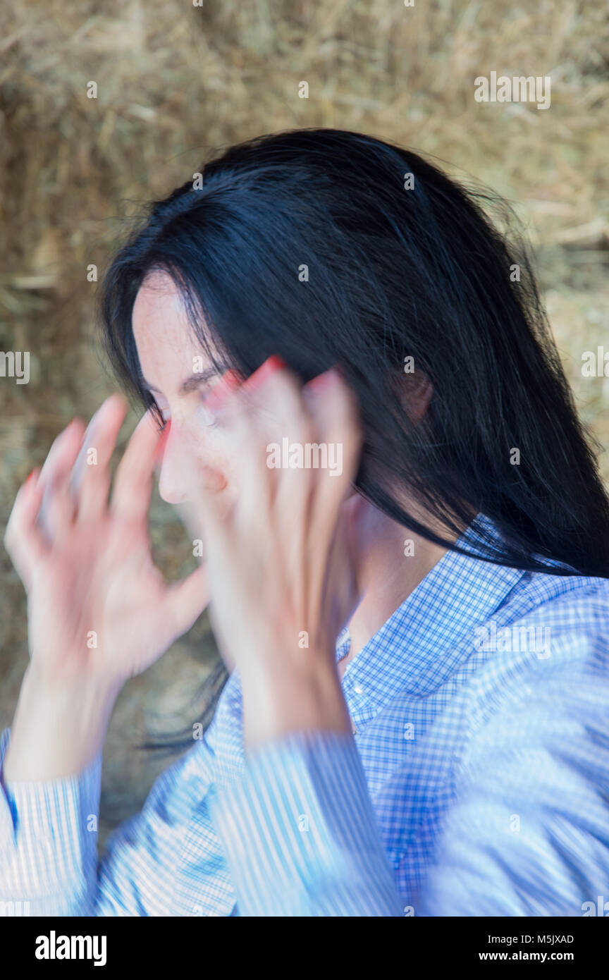 Motion hands hi-res stock photography and images - Alamy