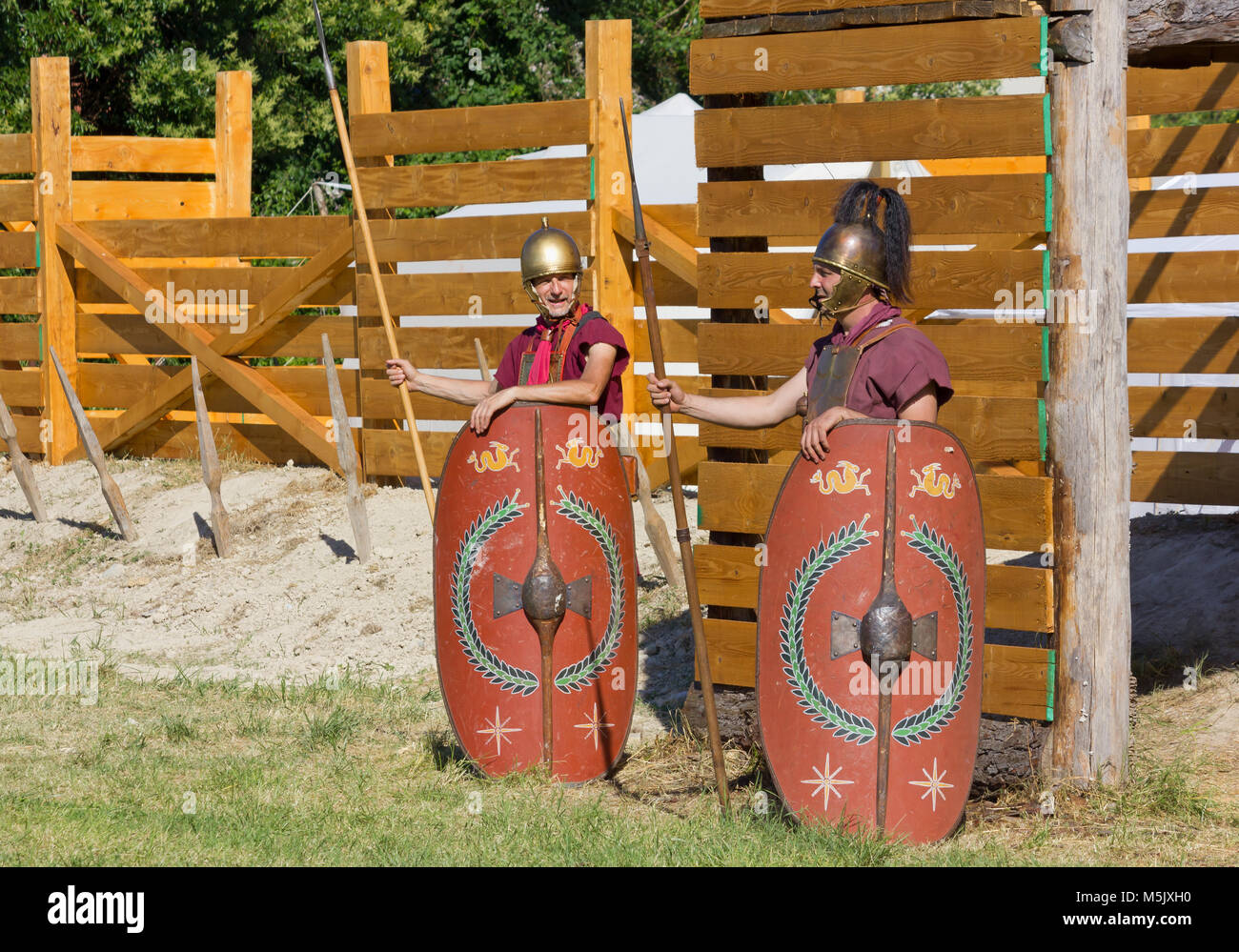Ancient roman soldiers hi-res stock photography and images - Alamy