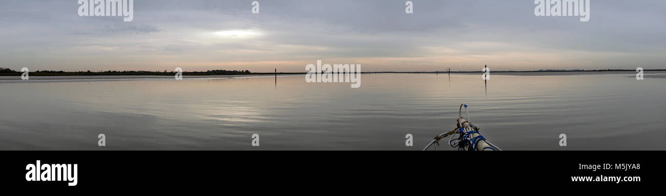 Slack water navigation hi-res stock photography and images - Alamy