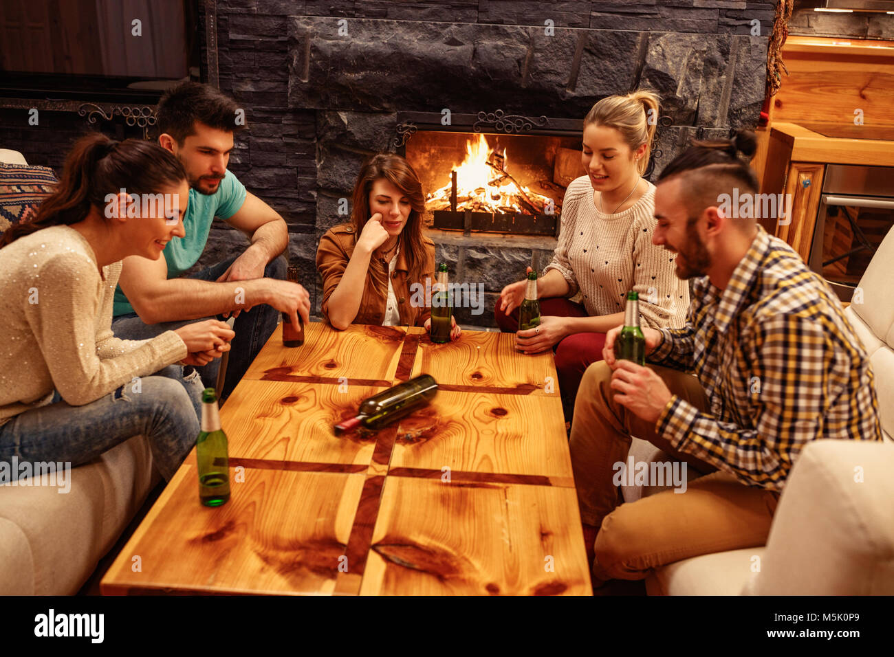 Spin the bottle game hi-res stock photography and images - Alamy Spin the bottle game hi-res stock photography and images - Alamy