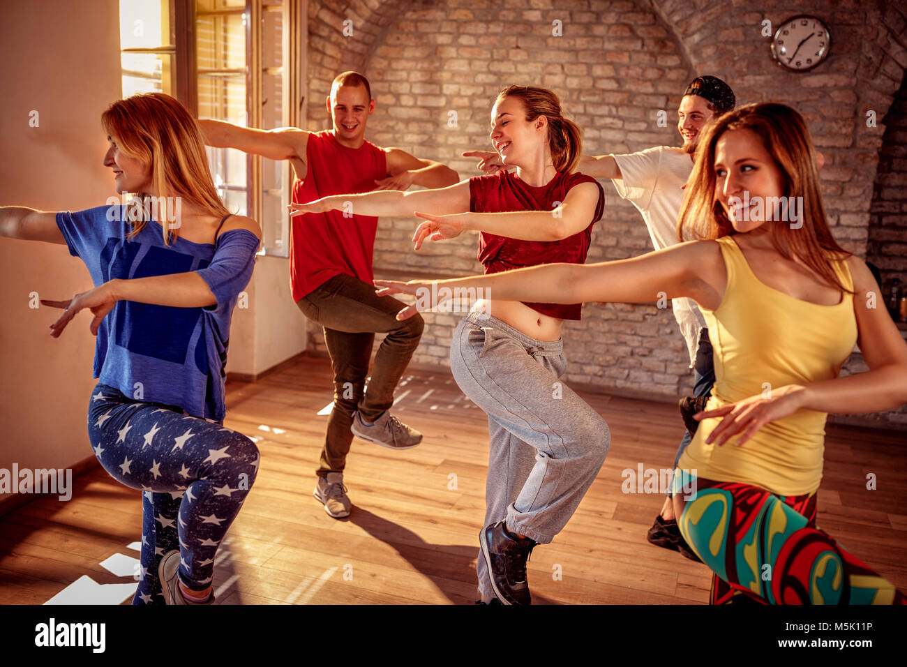Twerk dance hi-res stock photography and images - Alamy