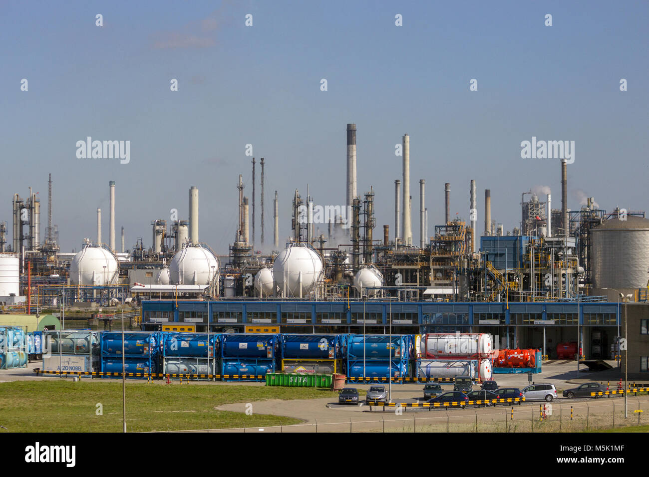 ROTTERDAM, NETHERLANDS - SEP 7, 2012: Petrochemical industrial plant in ...